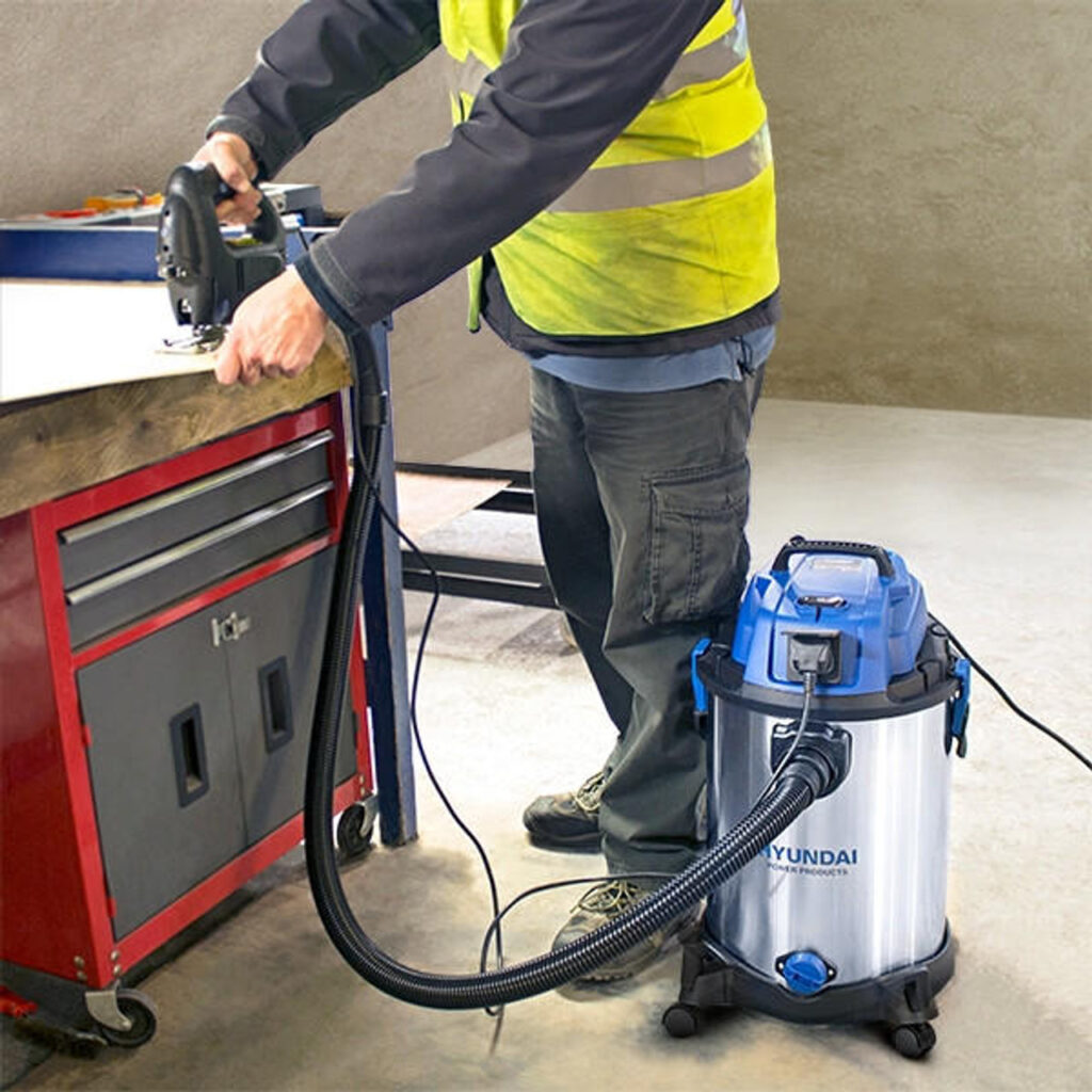 Hyundai HYVI3014 1400W 3-In-1 Wet and Dry HEPA Filtration Electric ...