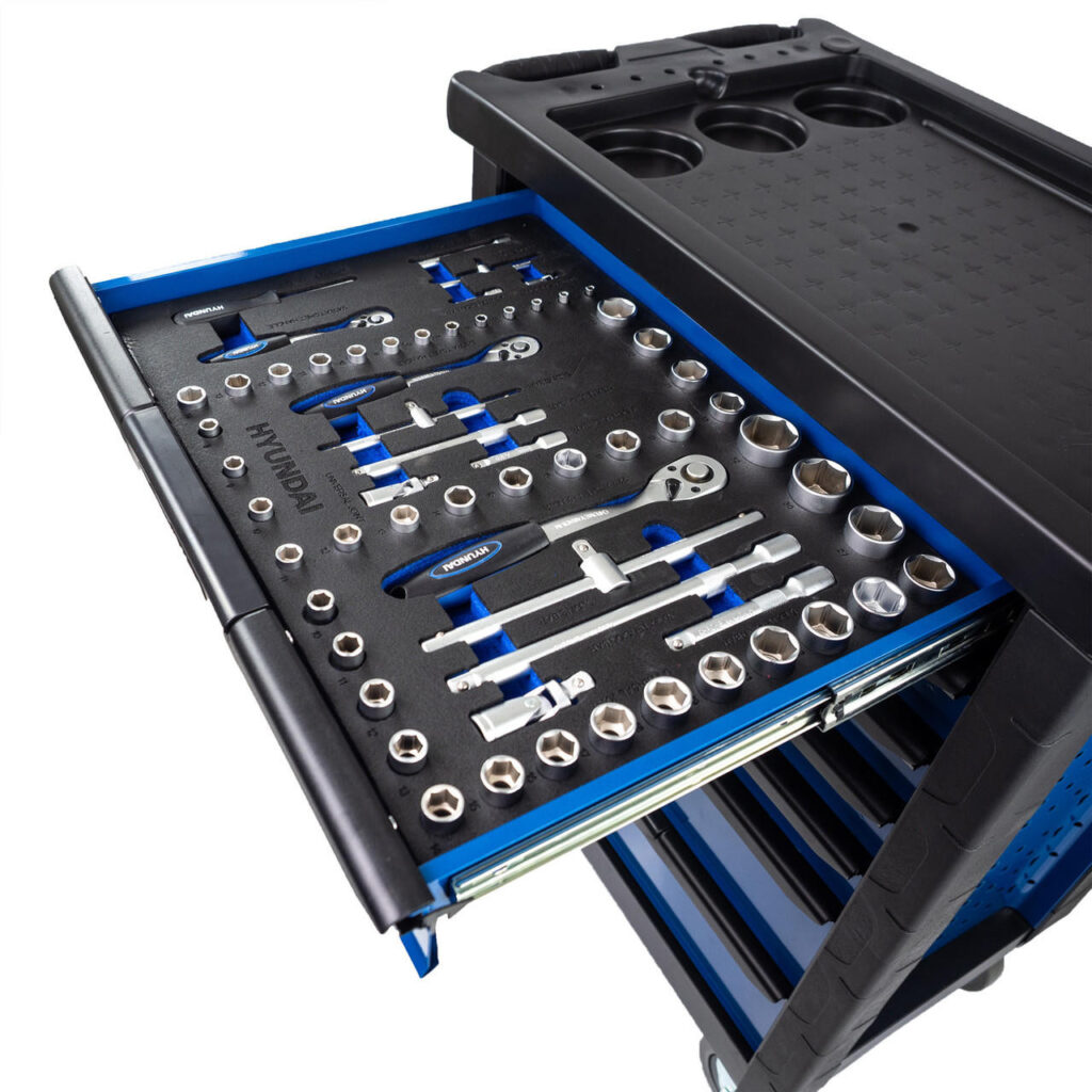 Hyundai HYTC9006 175 Piece 7 Drawer Castor Mounted Roller Tool Chest ...